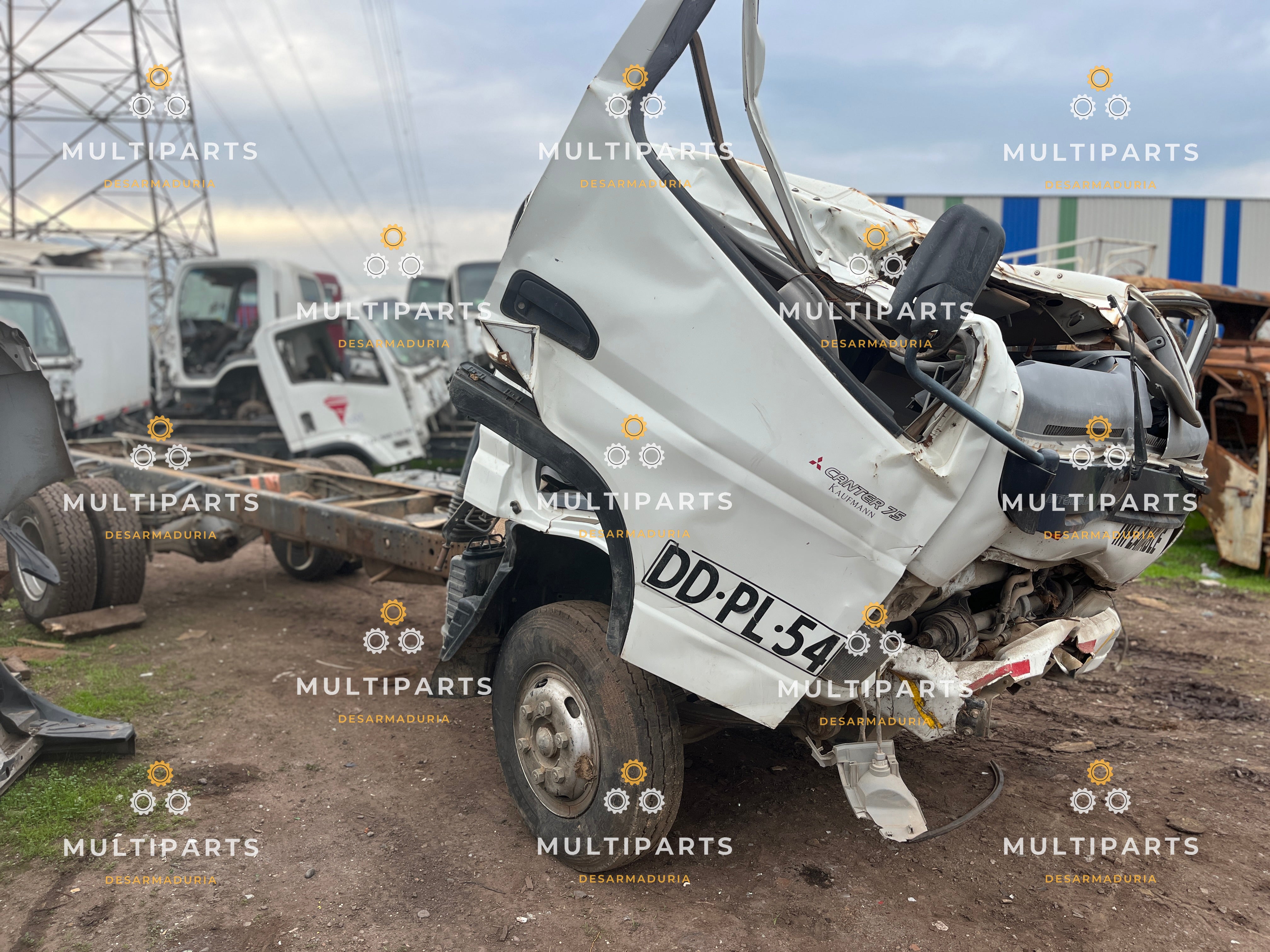 Mitsubishi canter fuso 7.5 año 2011 – MULTIPARTS